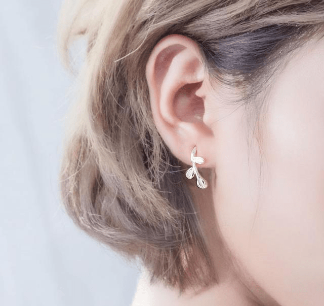 Tips for Matching Earrings to Your Hairstyles – AiryAi Jewelry Blog
